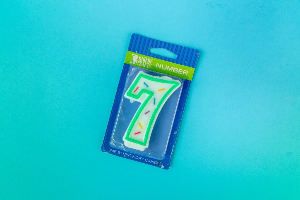 #7 Number Candle - True Confections